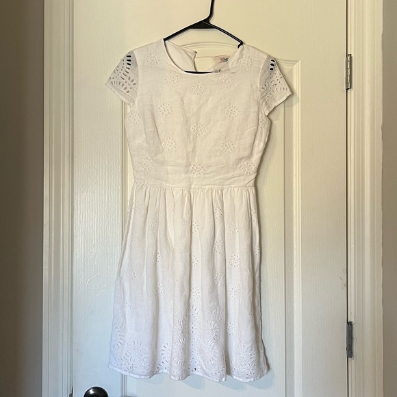 Vineyard Vines White Dress